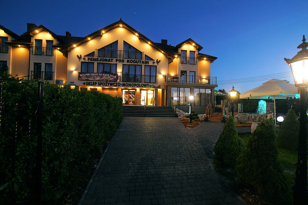 Pensjonat - Pensjonat Pod Kogutami