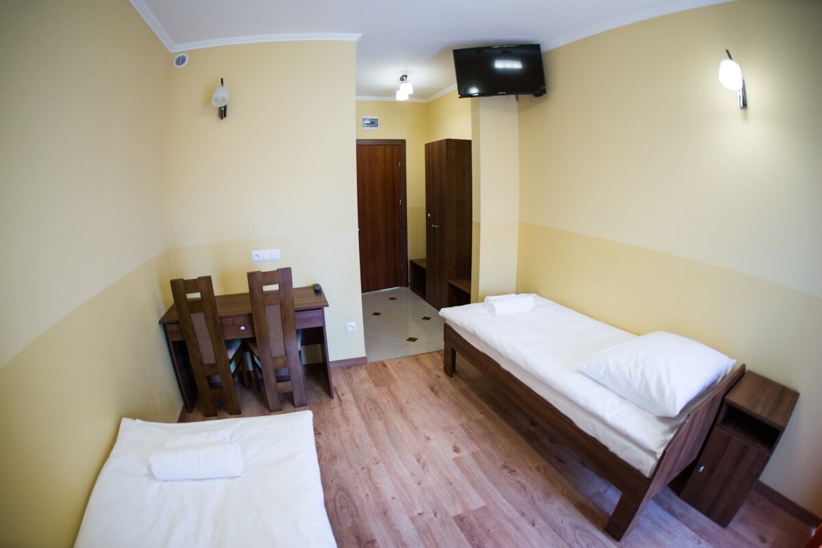 Pensjonat - Pensjonat Pod Kogutami